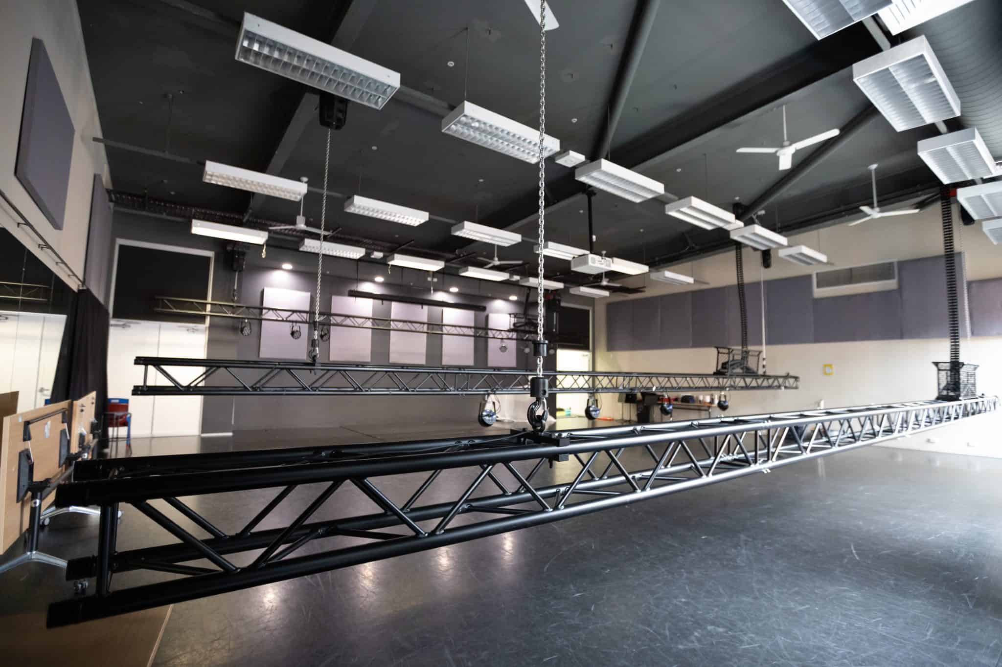 New Motorized Lighting Truss System at UNSW Webster 334 - PHANTOS
